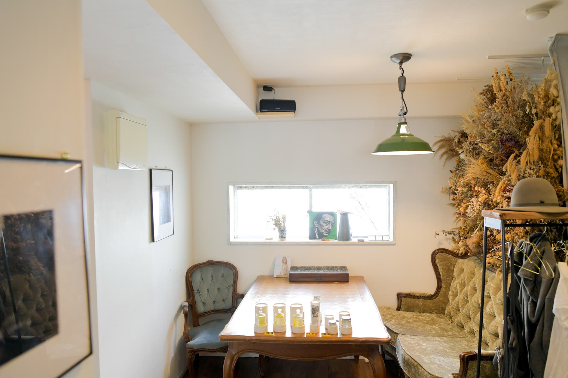 ハウススタジオとしても使える美容室！撮影やおしゃれ会議に！の写真13