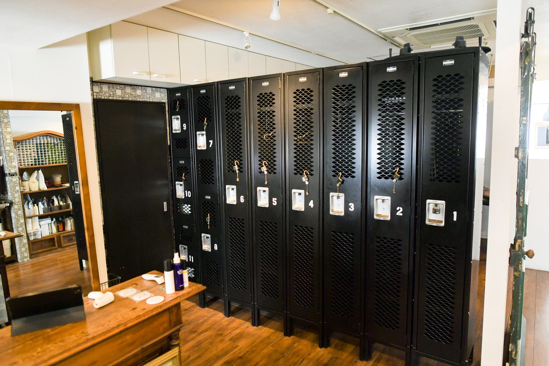 ハウススタジオとしても使える美容室！撮影やおしゃれ会議に！の写真15