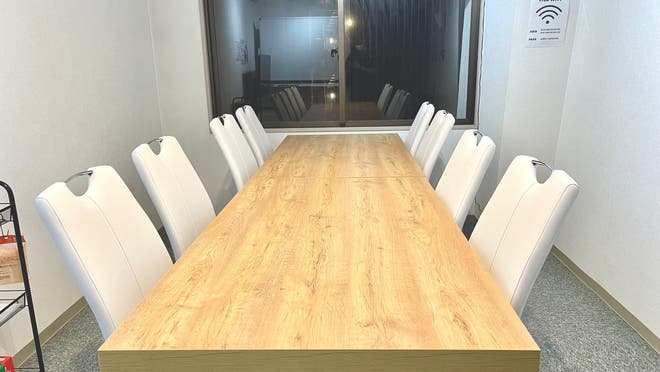 【新大阪駅東口10秒❗️超駅近】無料WiFi・モニター・ホワイトボード無料貸出中❗️完全個室・会議・面談《SS新大阪618》の写真9
