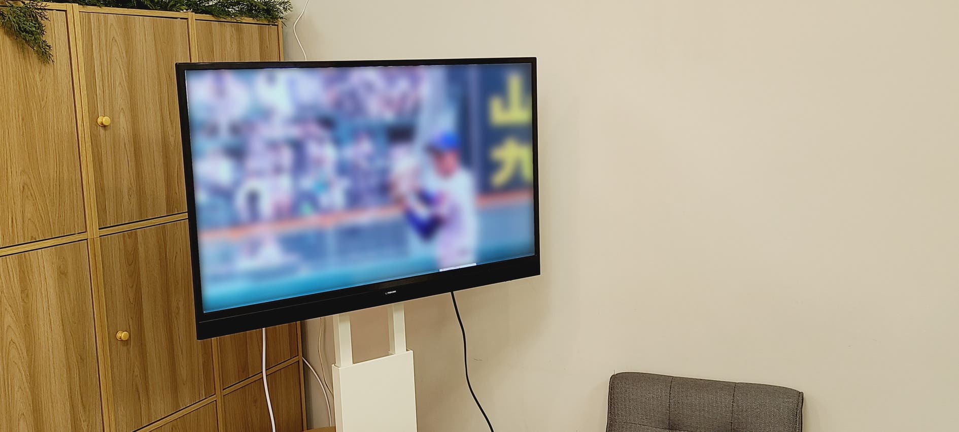 【無料】Amazon Fire TV Stick付！地デジ視聴50インチテレビの画像1