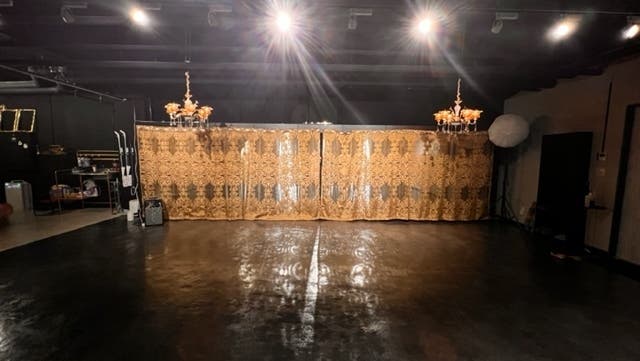 伏見駅から徒歩1分のレンタルスタジオ(撮影、レッスン可)の写真1