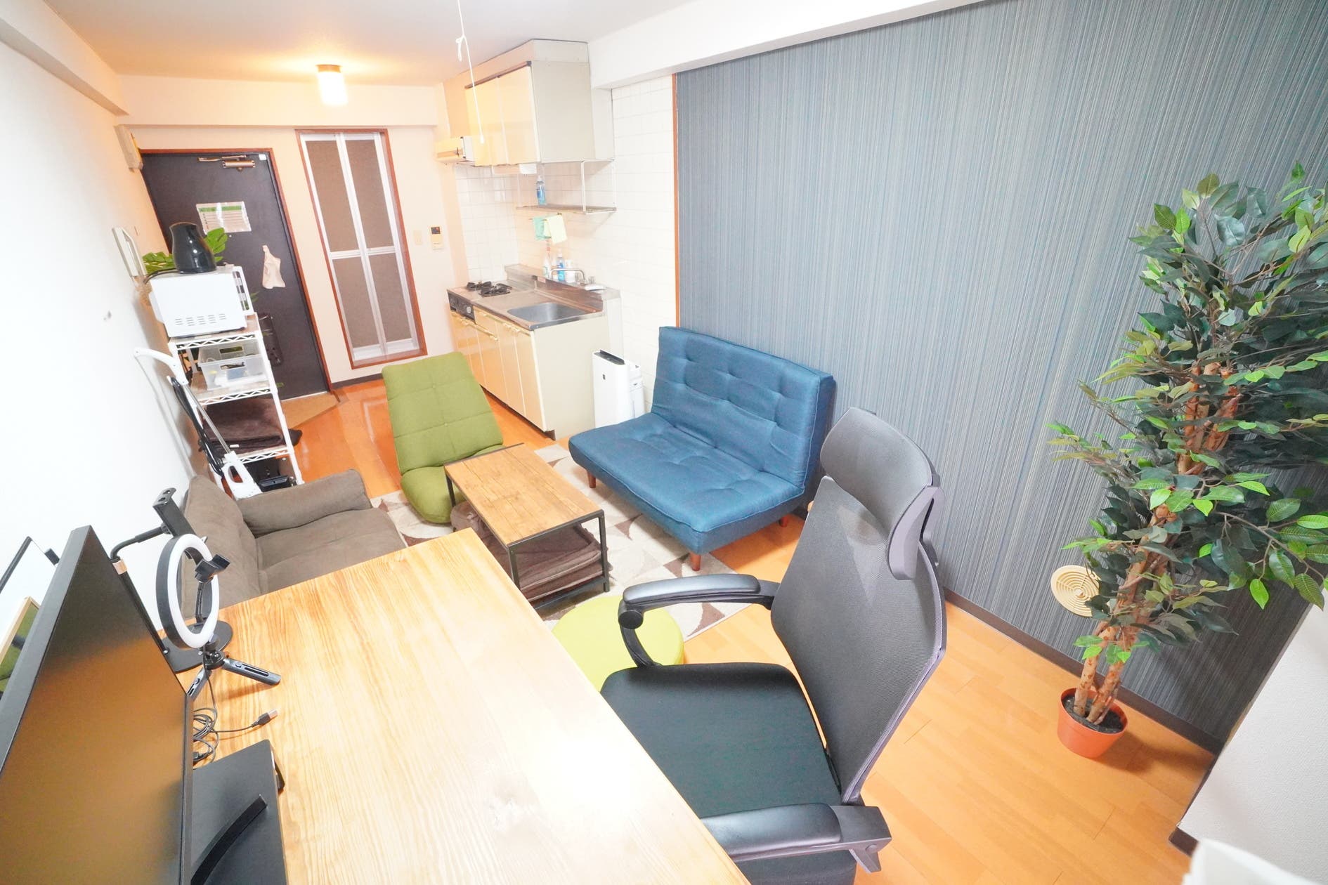 ＜八王子ミニマルオフィス303＞高速光回線Wi-Fi📶モニター無料🖥完全個室✨テレワーク/Zoom/Web面談/ボドゲの写真5