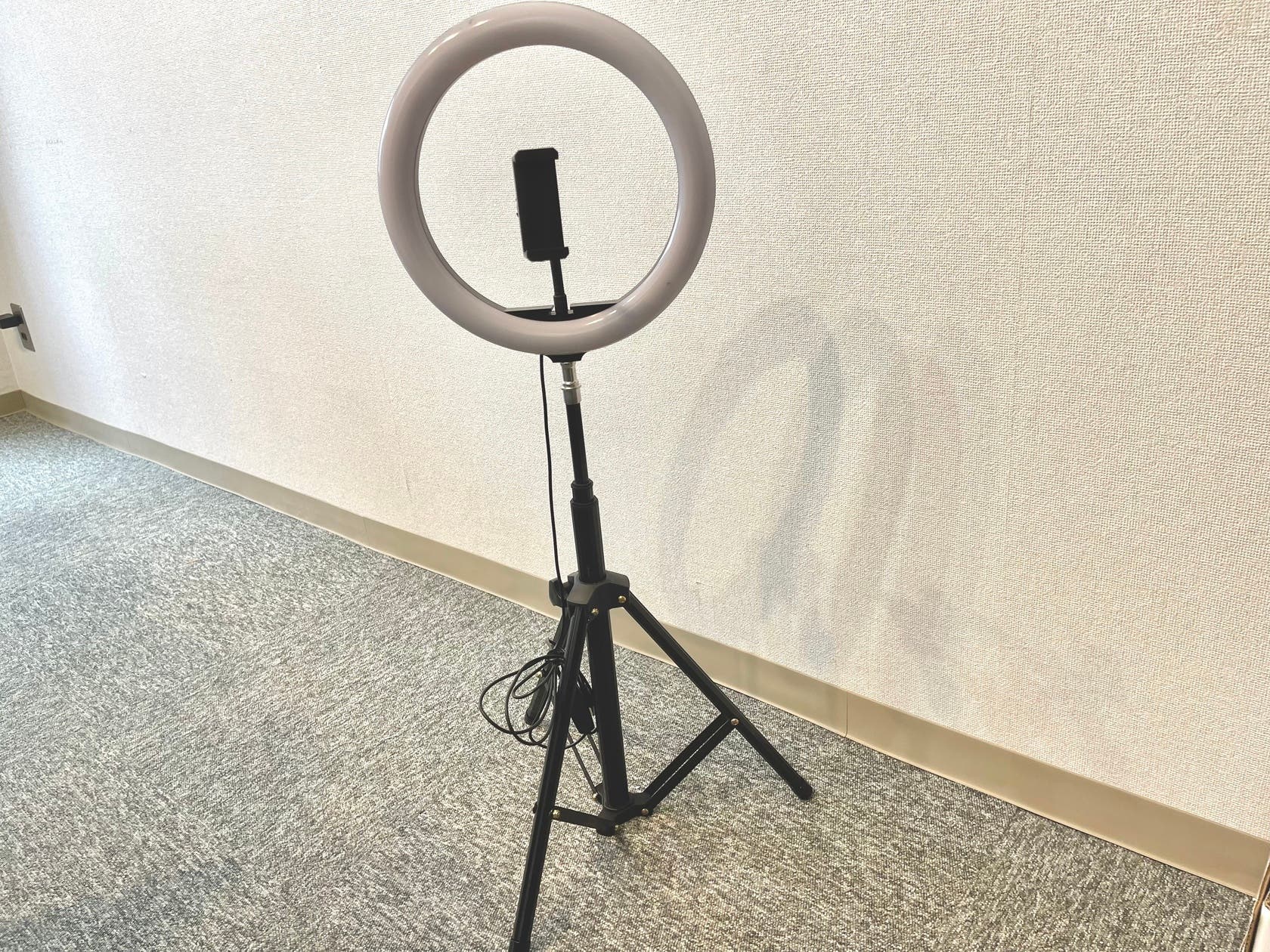 【新大阪駅東口１０秒❗️超駅近】無料WiFi・モニター・ホワイトボード無料貸出中❗️完全個室・会議・面談《SS新大阪618》の写真22