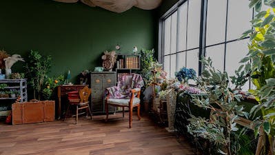 壁一面の大きな窓と無料小道具多数《conceptroom》の写真3