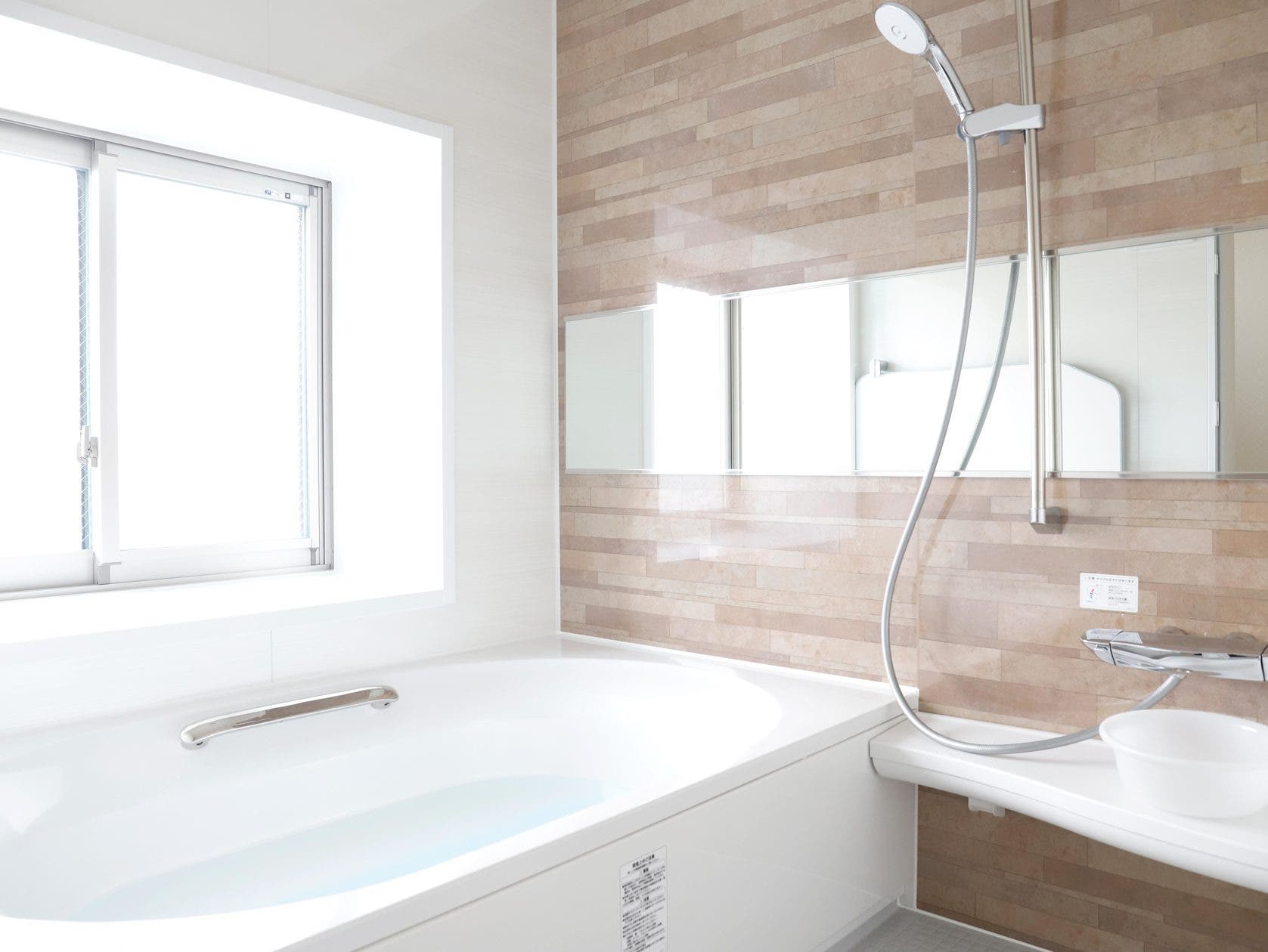 【京都駅から車で15分】キッチン、バスルーム、パウダールーム、インナーテラスを兼ね備えた 本格的なハウススタジオ。の写真2