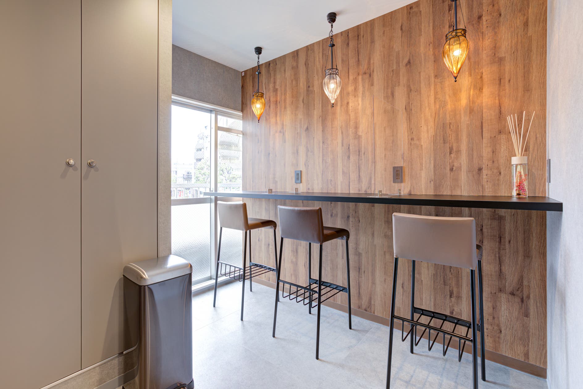 ブリッジ会議室【いつでも快適オフィス】受付スタッフ常駐/会議室/最大6名　Wi-Fi・大型モニター完備で会議・商談に最適の写真7