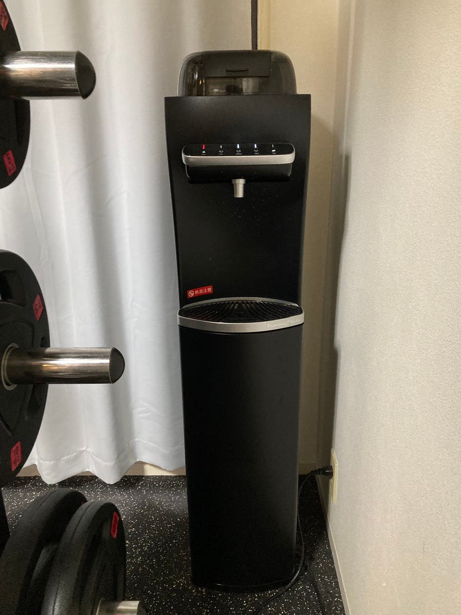 【阪急梅田駅徒歩5分】手ぶらで来れる梅田地域最安値のとにかく安い24時間レンタルフィットネスジム！ウォーターサーバー完備！の写真9