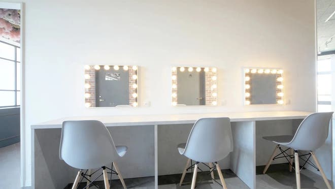 様々なシチュエーション、世界観に対応した本格的な撮影が可能です。の写真25