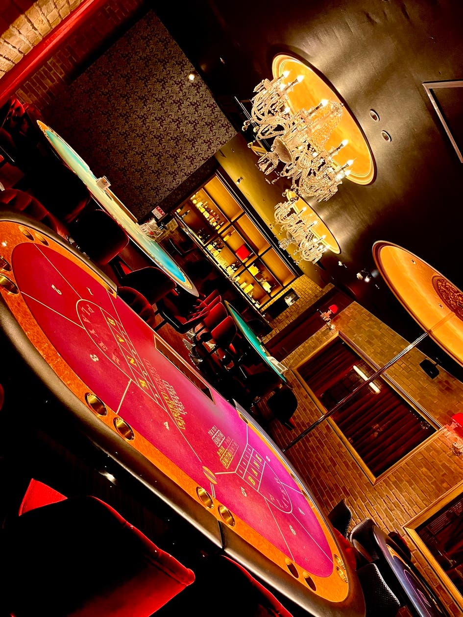 【大阪・難波】異国情緒なカジノの雰囲気でパーティやイベント、撮影等に最適なカジノスペース　Jack&Queenの写真6