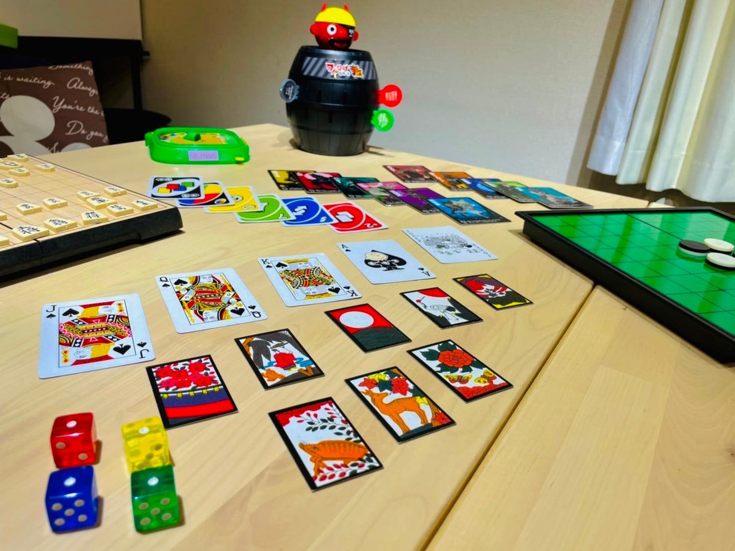 【E2出口徒歩３０秒】ボードゲーム大会、パーティー、テレワーク推奨！大型テレビ！の写真2