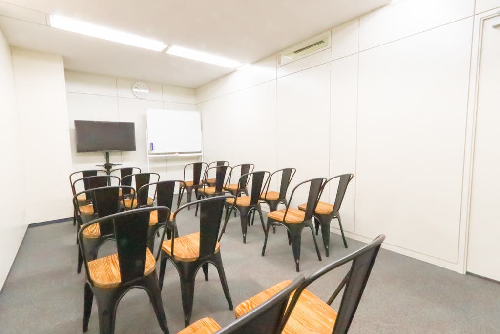 【秋葉原駅徒歩1分！18名利用可！】モニター・WiFi無料！毎日清掃！ふれあい貸し会議室 秋葉原No52の写真11