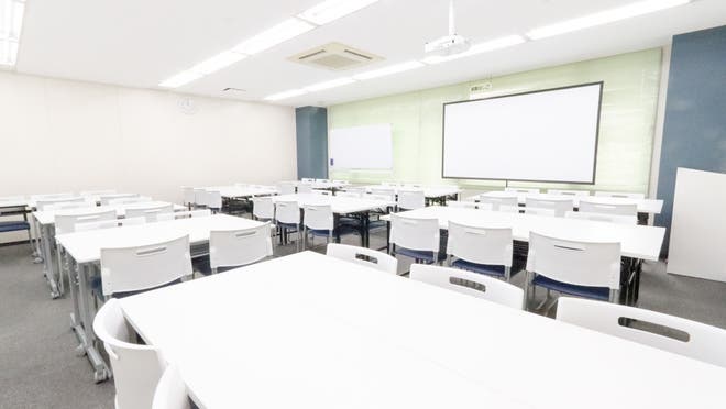 【秋葉原駅徒歩1分!大型会議室!55名利用可!】プロジェクター・WiFi無料!毎日清掃!ふれあい貸し会議室 秋葉原No53の写真6