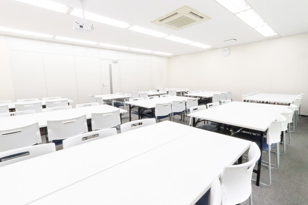 【秋葉原駅徒歩1分！大型会議室！55名利用可！】プロジェクター・WiFi無料！毎日清掃！ふれあい貸し会議室 秋葉原No53の写真10