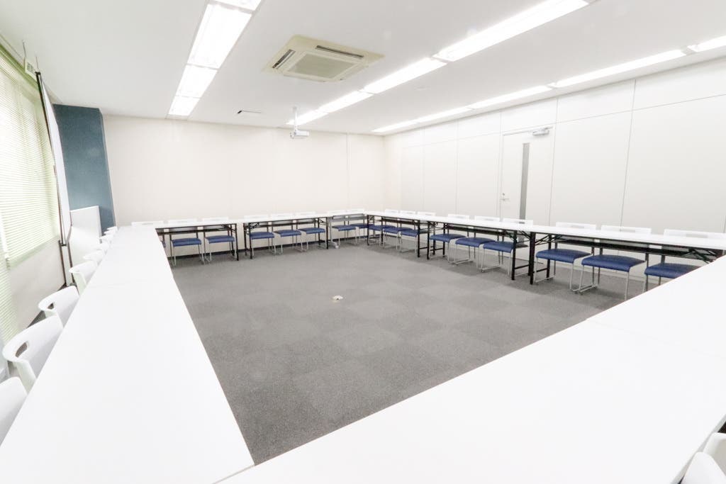 【秋葉原駅徒歩1分！大型会議室！55名利用可！】プロジェクター・WiFi無料！毎日清掃！ふれあい貸し会議室 秋葉原No53の写真14