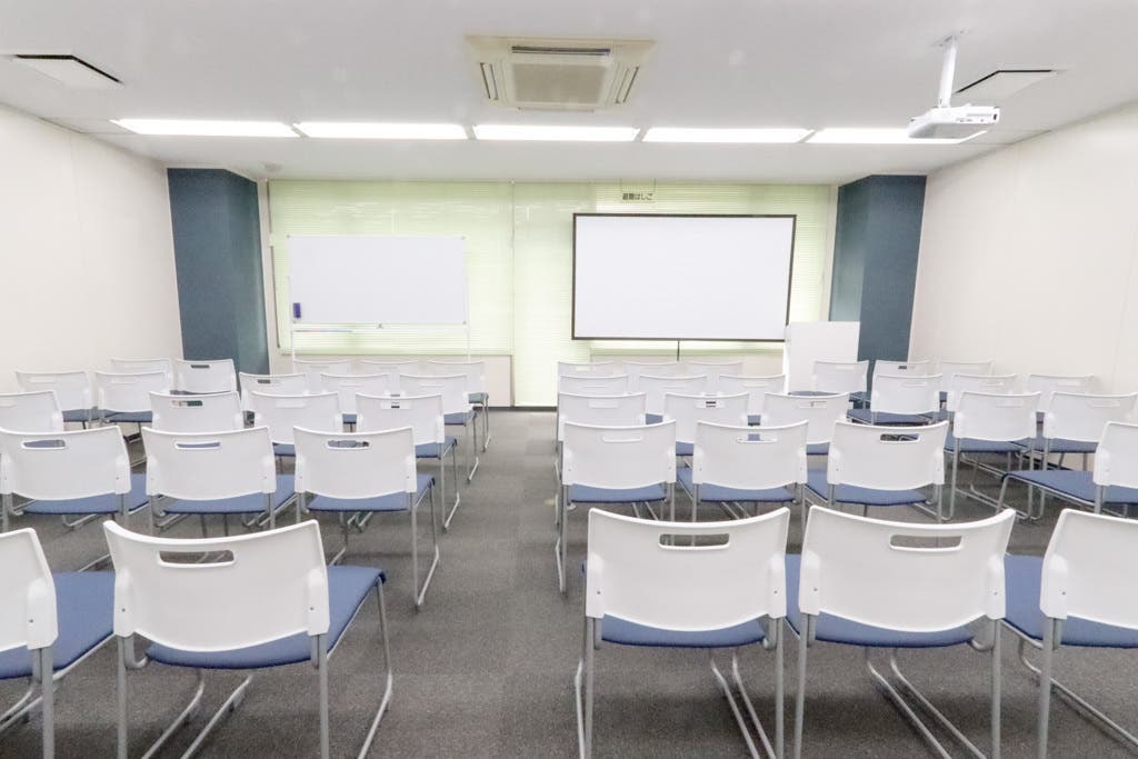 【秋葉原駅徒歩1分！大型会議室！55名利用可！】プロジェクター・WiFi無料！毎日清掃！ふれあい貸し会議室 秋葉原No53の写真16