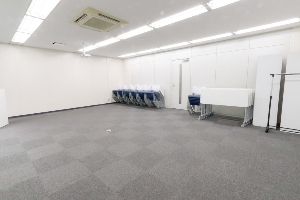 【秋葉原駅徒歩1分！大型会議室！55名利用可！】プロジェクター・WiFi無料！毎日清掃！ふれあい貸し会議室 秋葉原No53の写真20