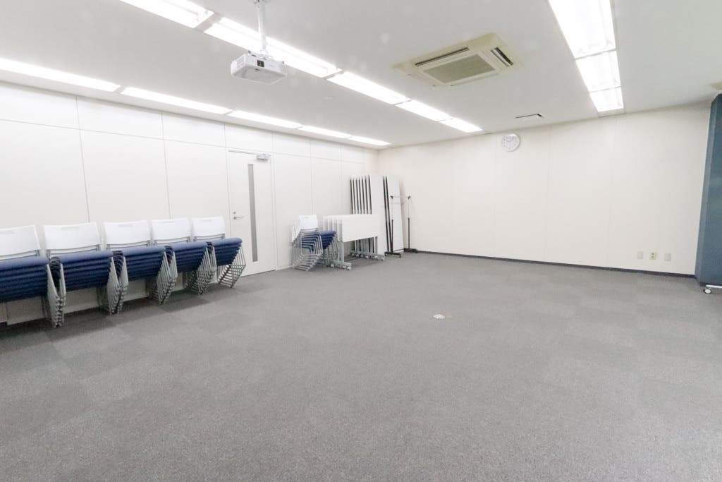 【秋葉原駅徒歩1分！大型会議室！55名利用可！】プロジェクター・WiFi無料！毎日清掃！ふれあい貸し会議室 秋葉原No53の写真21