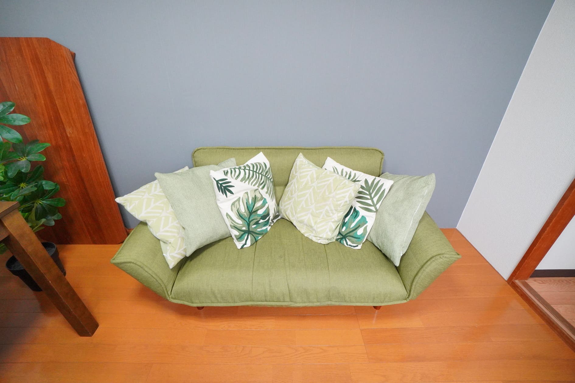 ＜塚本ミニマルオフィス402＞完全個室✨光Wi-Fi📶モニター🖥テレワーク/Web面接/会議/ボドゲの写真10