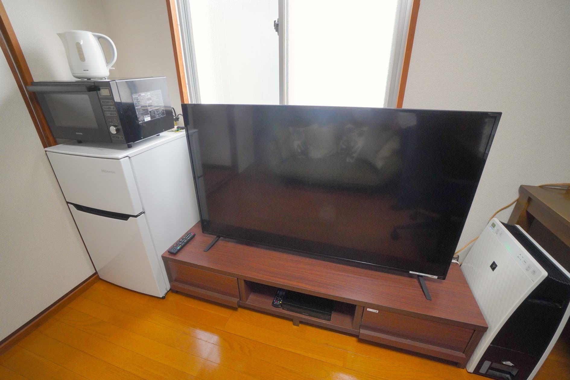 ＜塚本ミニマルオフィス402＞完全個室✨光Wi-Fi📶モニター🖥テレワーク/Web面接/会議/ボドゲの写真13