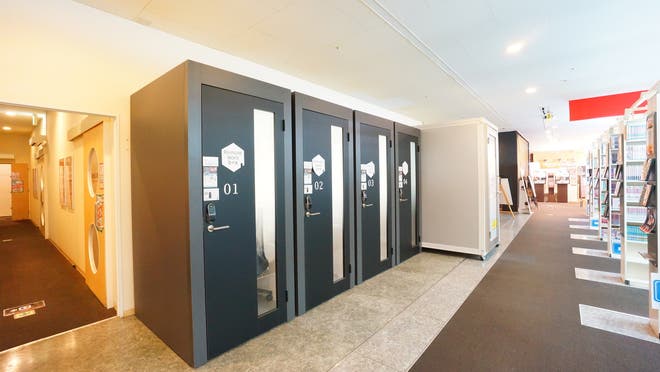 <RemoteworkBOX 自遊空間BIGBOX高田馬場店【No.3】>24H営業!Wi-Fi無料!2時間以上の利用でお得!の写真1