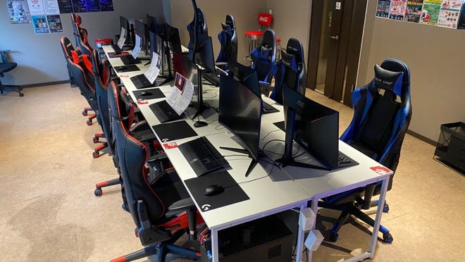 JR本八幡駅から徒歩1分、24時間いつでも使える、ネットカフェ併設のesports施設の写真3