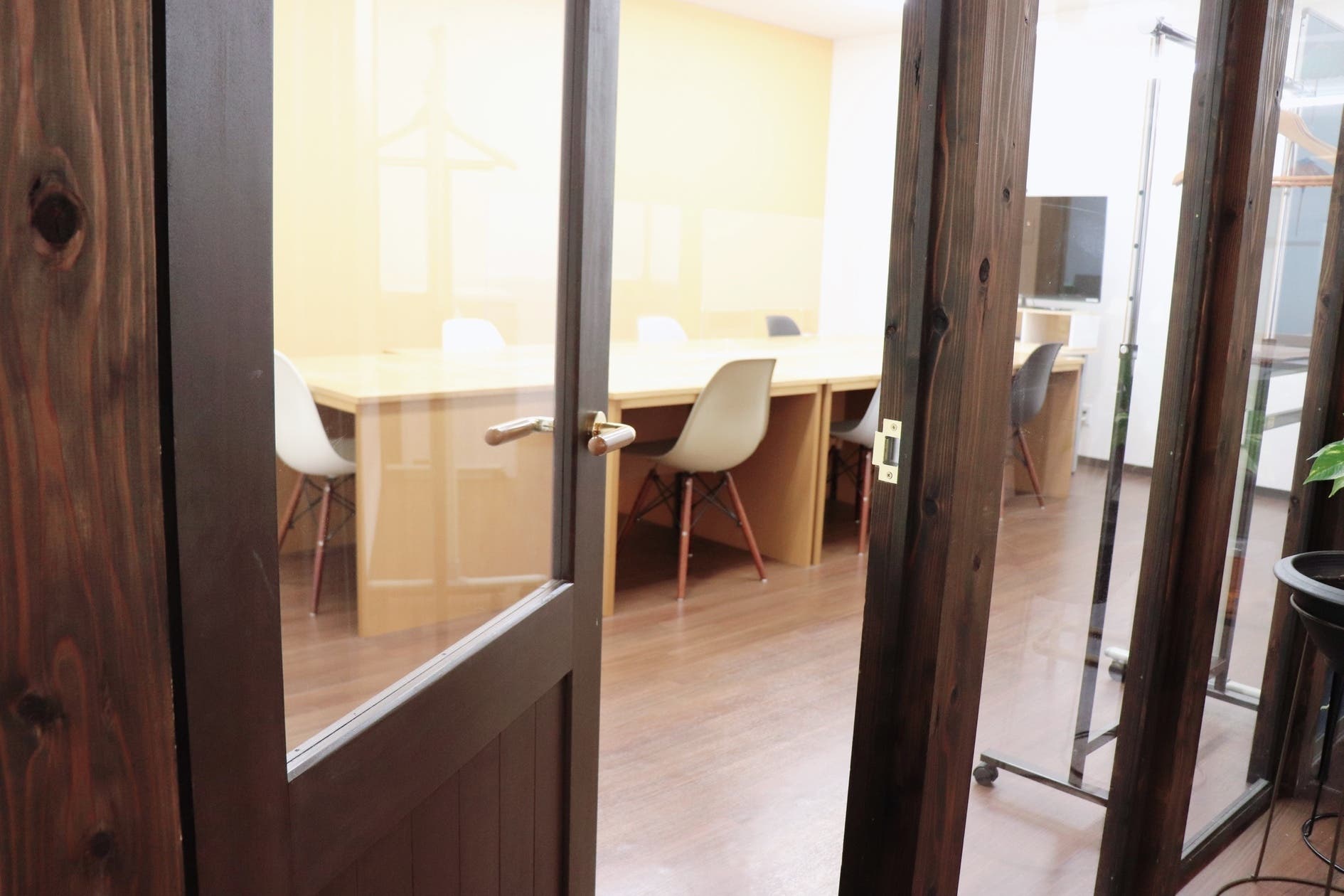 【ゆっくりやさしくパソコン教室】 第3教室　倉吉駅から車で3分・徒歩10分　駐車場ありの写真7