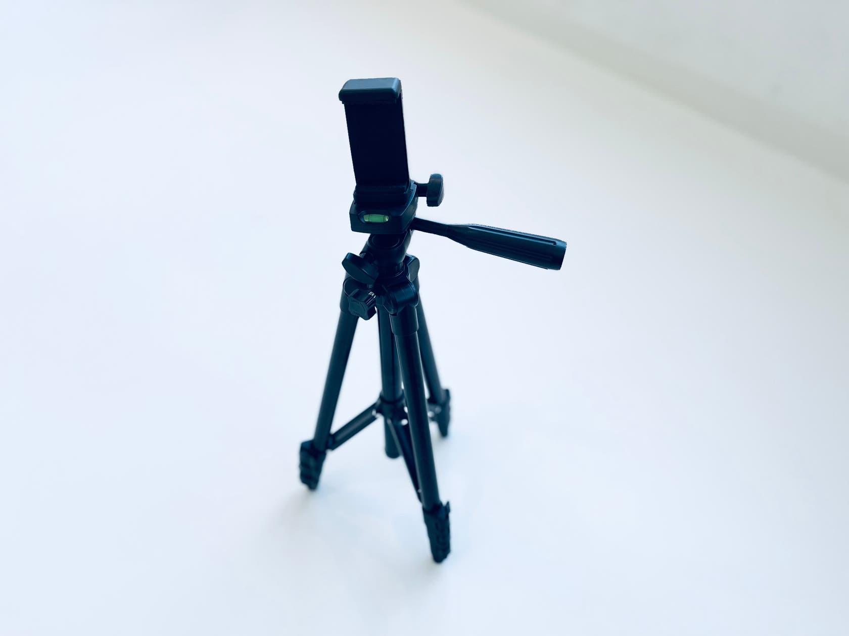 【横浜駅5分】真っ白綺麗で清潔感有り✨地域最安｜駅近｜幅8.6m大型鏡｜43平米｜ヨガマット10枚｜バレエバー｜リノリュウムの写真19