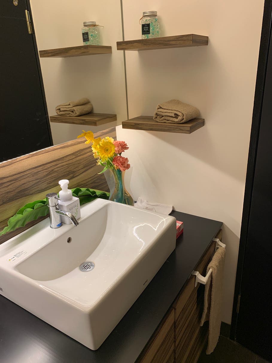 駅から2分！スタジオイベントにも使える、照明付きお洒落な雰囲気のダンススタジオの写真7