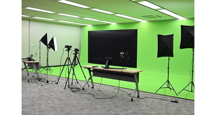 【八王子】広くて安い！クロマキーカーテン付き！動画スタジオの写真1