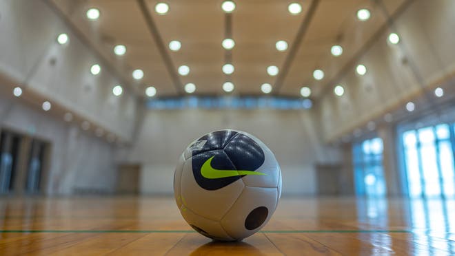 東京ベイエリアを一望できる屋内体育館コートの写真3