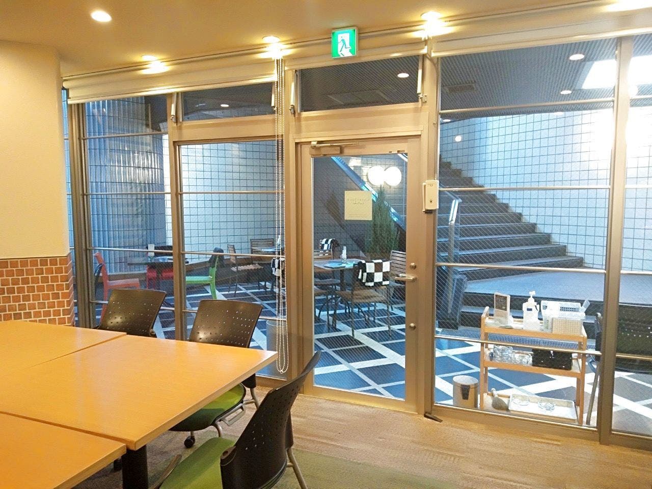 ギャラリールーム　恵比寿駅から徒歩3分！Wi-Fi無料の完全個室。明るい室内で会議はもちろん、展示会などにも。の写真4