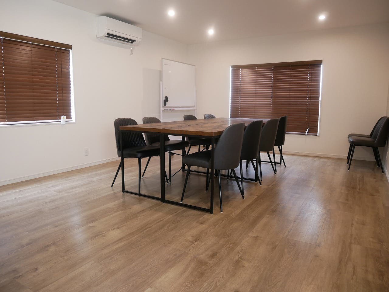 総和建工　西焼津貸スペース、貸会議室　の写真6