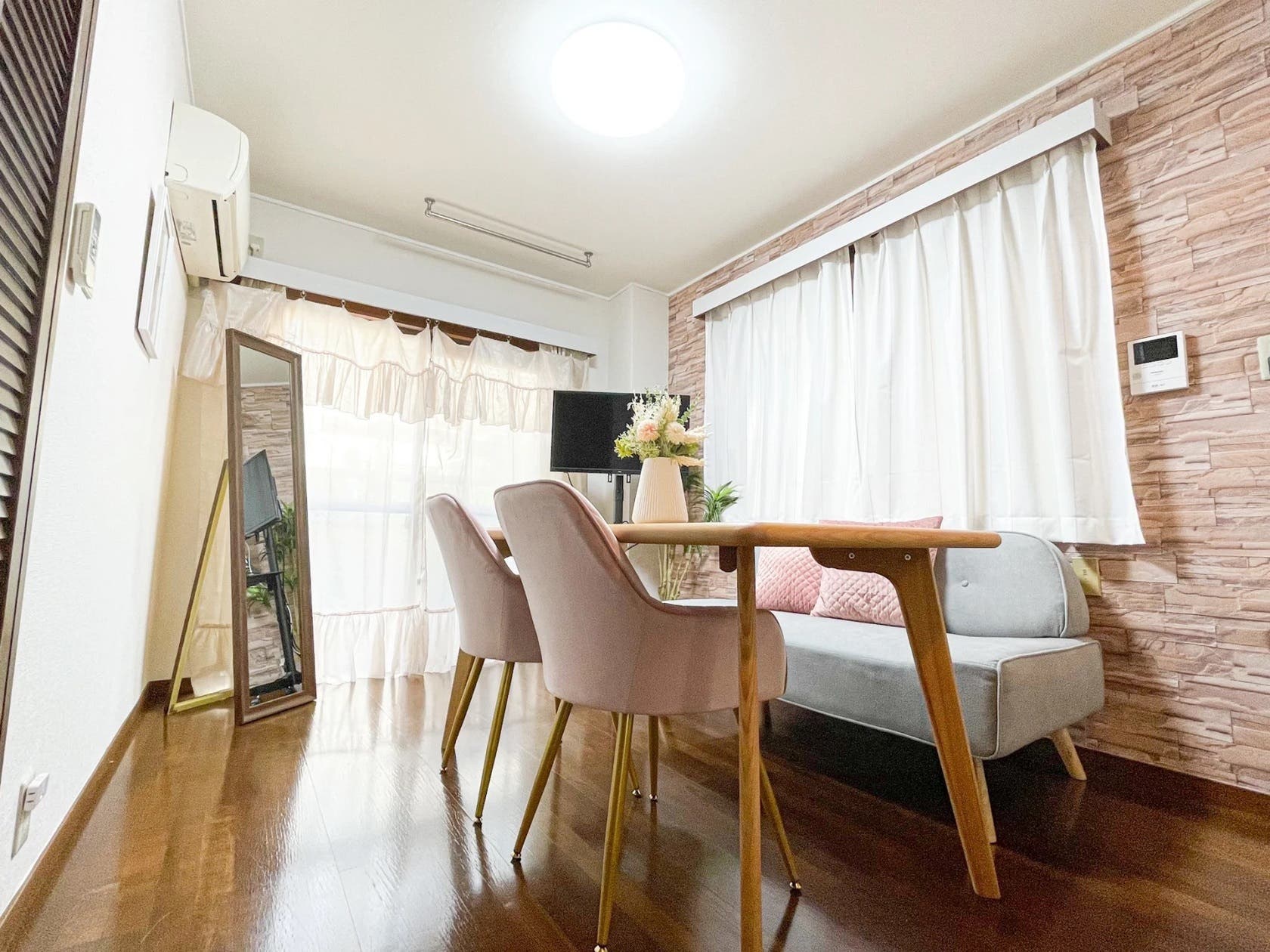 🎄クリスマス＆忘年会シーズン到来🎀嬉しいゴミ無料🉐閑静な立地😌快適時間🍃ホムパ/女子会/ワーク/会議室/撮影[3]の写真3