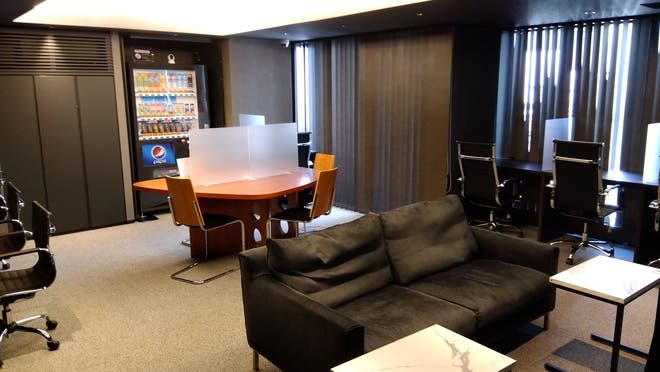 【関内駅徒歩3分】テレワーク、勉強、読書、作業にの写真5