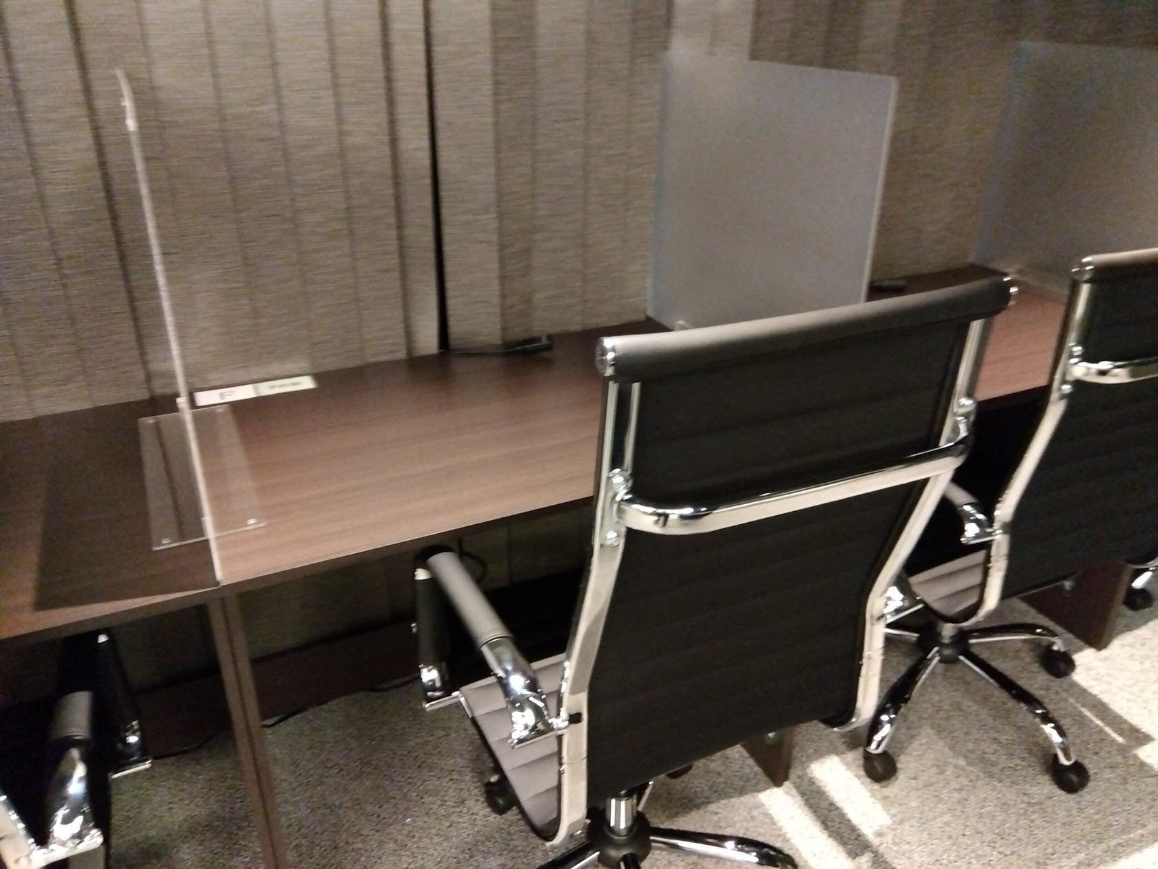 【関内駅徒歩３分】テレワーク、勉強、読書、作業にの写真3