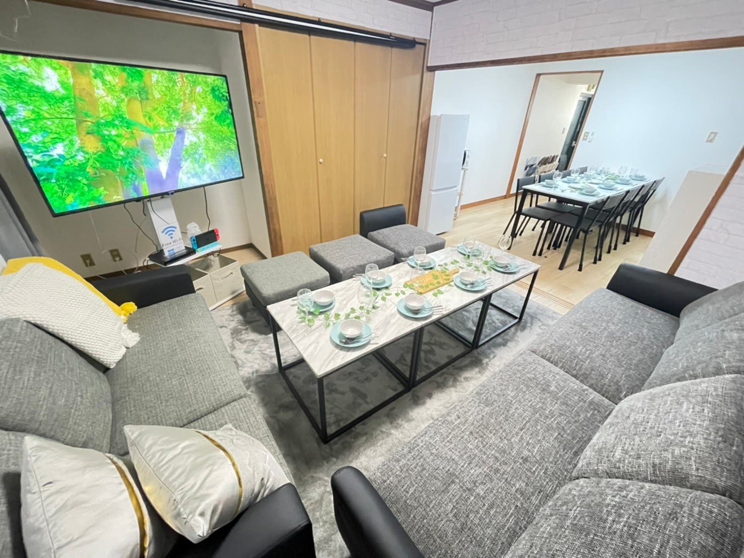 【広いキッチン🍽】駅6分✨最大20名🙆‍♀️100㌅大画面でゲーム・鑑賞🎥24H🌃【alpha_001】の写真8