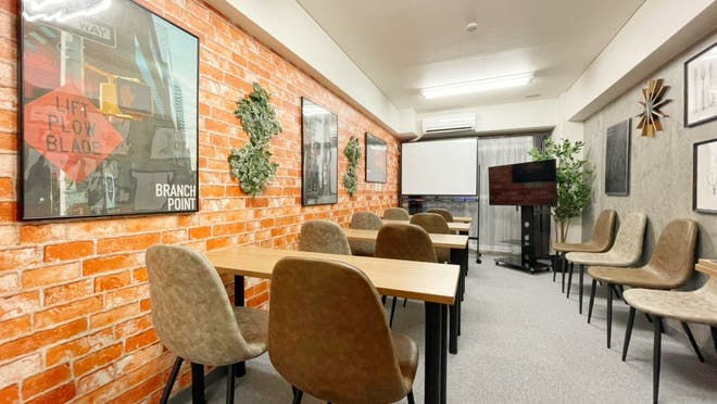 【高田馬場駅1分!16名利用可!】綺麗な室内!WiFi・モニター・ホワイトボード・備品類全て無料!ふれあい貸し会議室 高田馬場Eの写真8