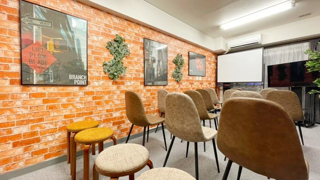 【高田馬場駅1分!16名利用可!】綺麗な室内!WiFi・モニター・ホワイトボード・備品類全て無料!ふれあい貸し会議室 高田馬場Eの写真11