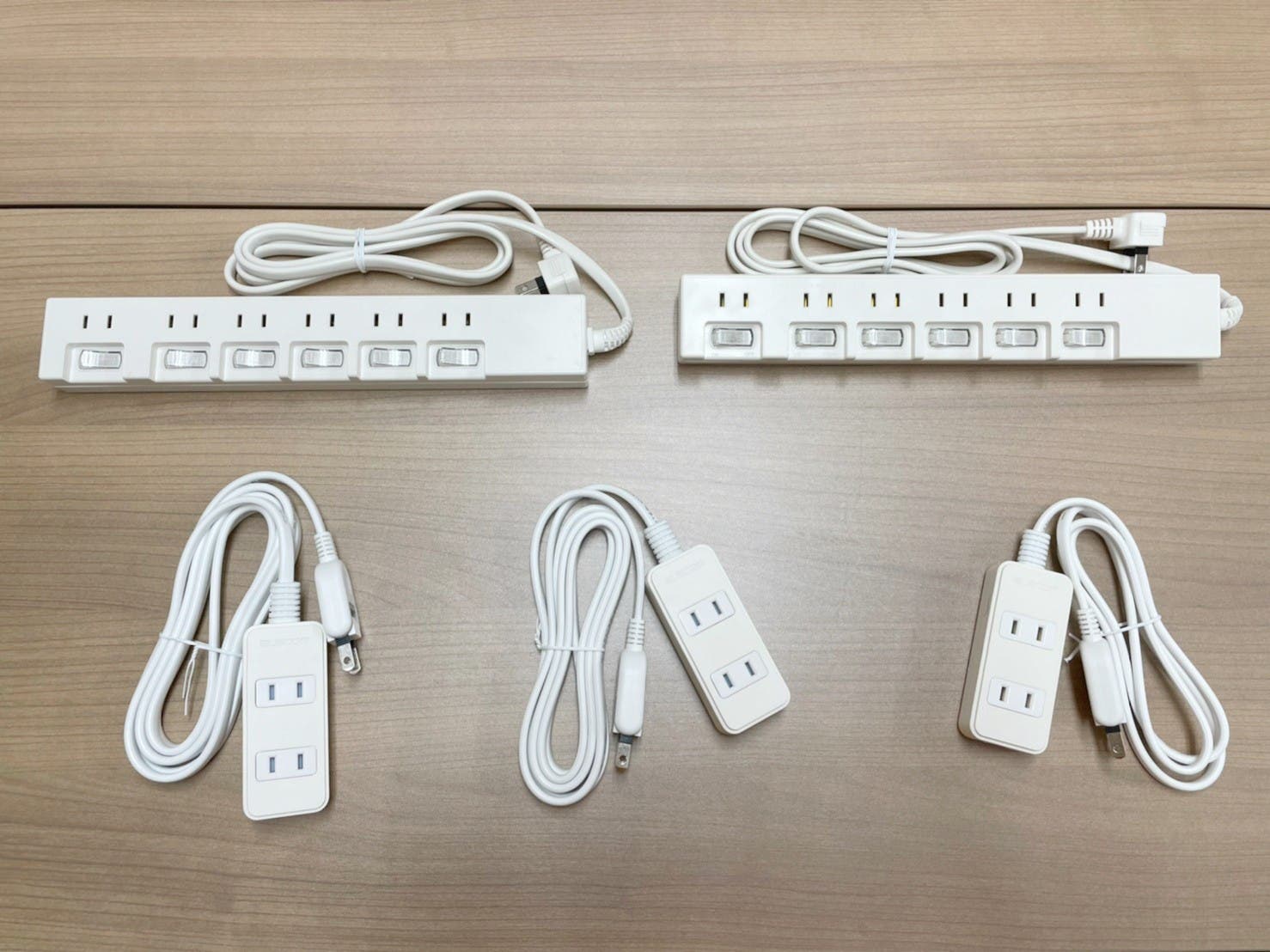 【高田馬場駅1分！16名利用可！】綺麗な室内！WiFi・モニター・ホワイトボード・備品類全て無料！ふれあい貸し会議室 高田馬場Eの写真18