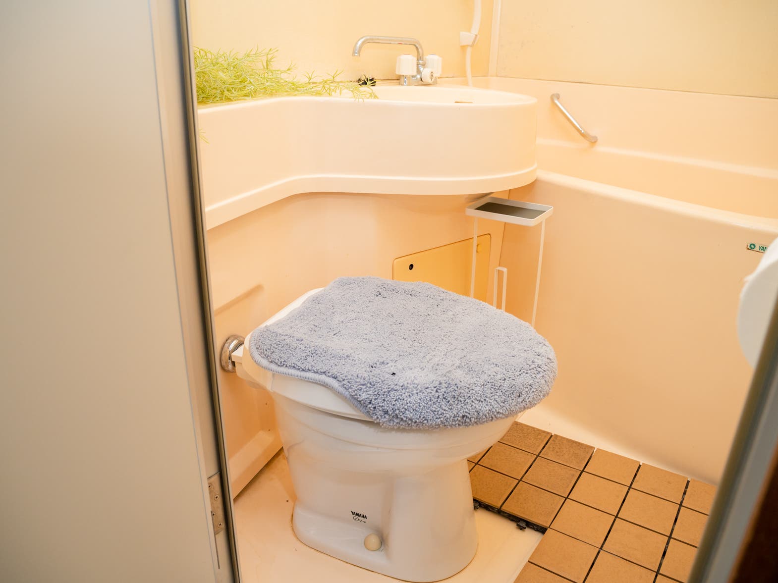 24h/飲食OK/博多駅出口2分/最大12名/明るい/光Wi-Fi/設備無料/55㌅モニターの写真10