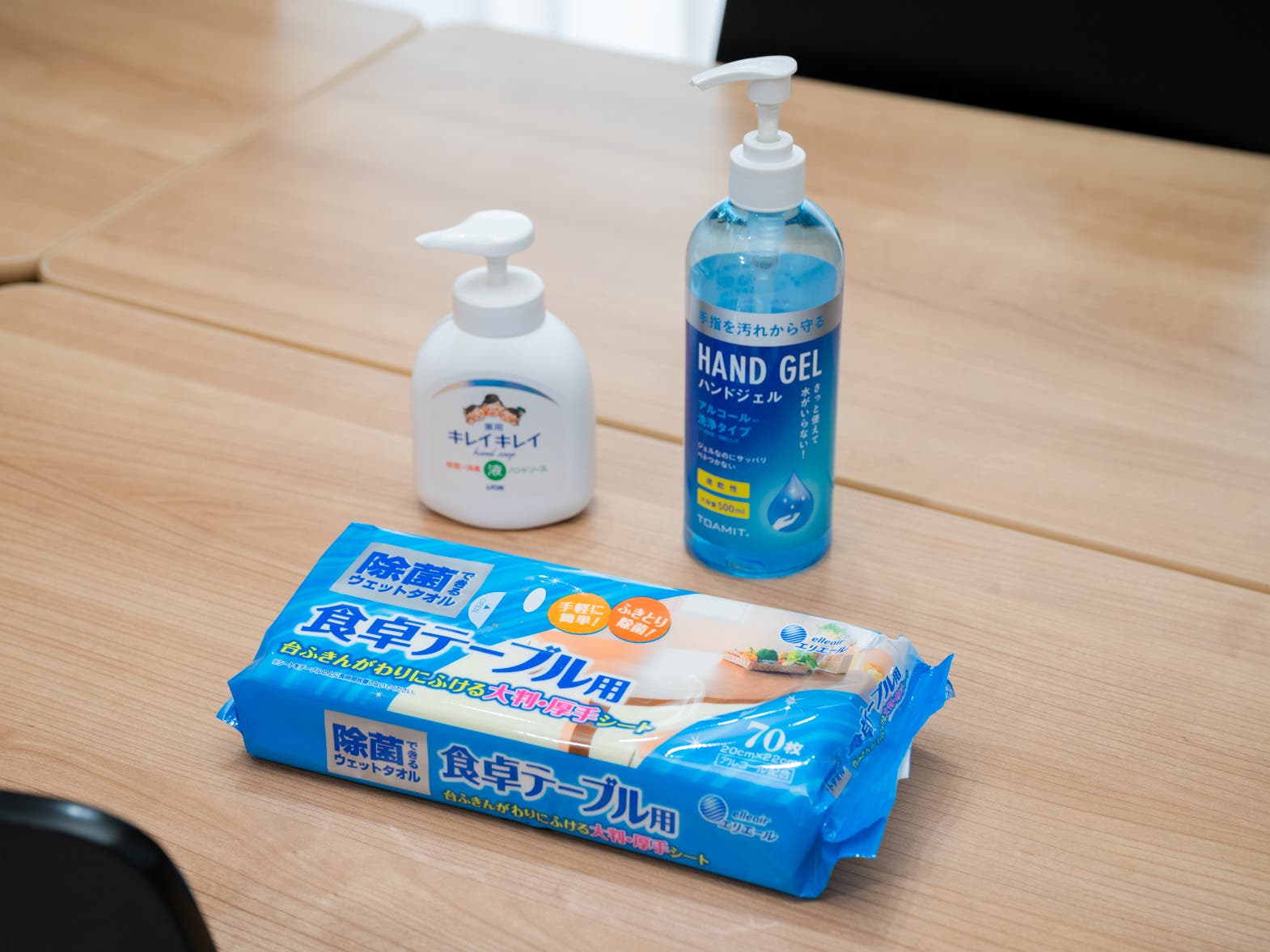 24h/飲食OK/博多駅出口2分/最大12名/明るい/光Wi-Fi/設備無料/55㌅モニターの写真11