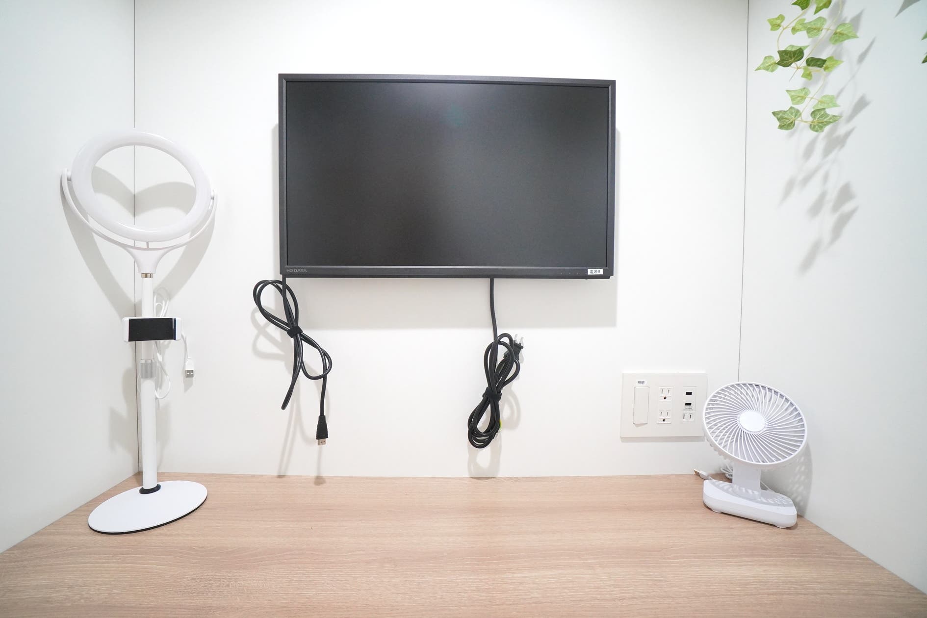 ＜ミニマルワークスペース高田馬場No.1＞戸山口から徒歩2分！完全個室⭐️光回線Wi-Fi📶モニター🖥テレワーク/Web会議の写真6