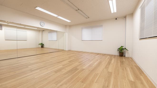 【京都河原町駅徒歩6分】ヨガやダンス、演劇練習ができるレンタルスタジオ/レンタルスタジオツリー河原町店の写真1