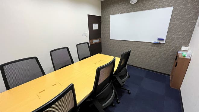 【BIZcomfort神戸三宮】三宮(三ノ宮)駅各線から徒歩5分!6名用貸会議室の写真6