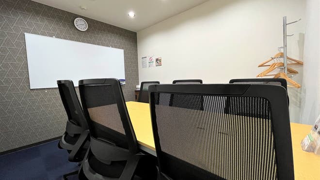 【BIZcomfort神戸三宮】三宮(三ノ宮)駅各線から徒歩5分!6名用貸会議室の写真8