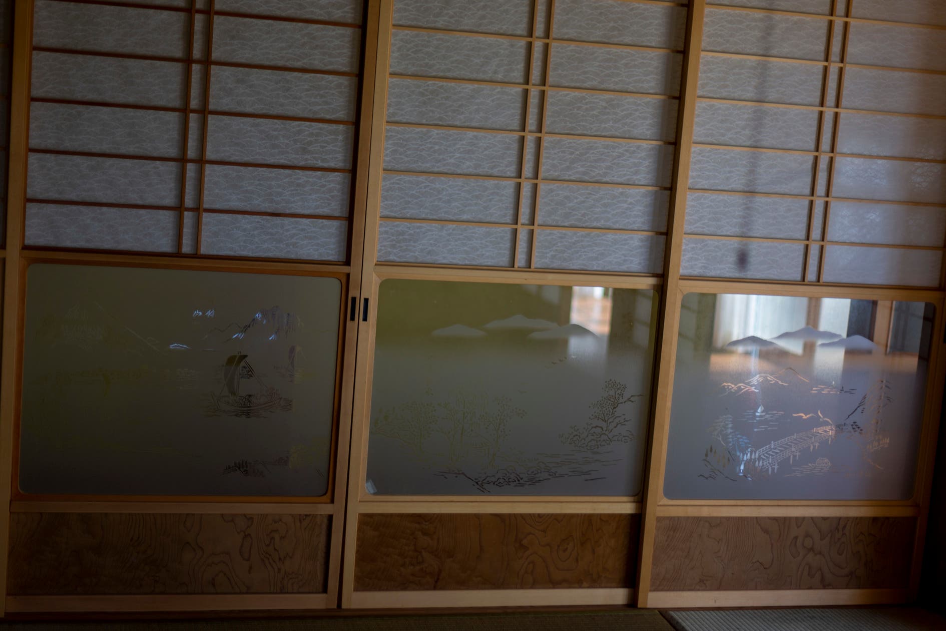 平成５年築170株のバラが咲く庭、全室南向きの民家スタジオですの写真7