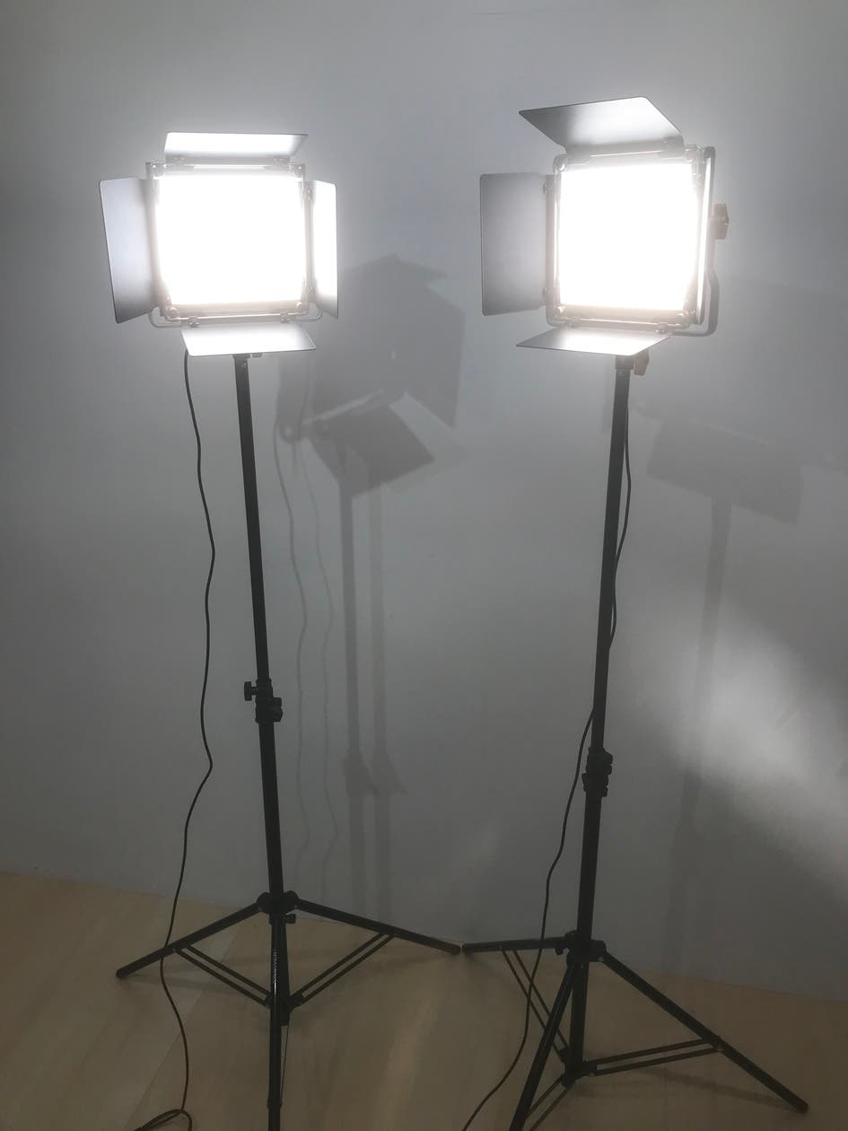 LEDパネルビデオライト2本セットの画像1