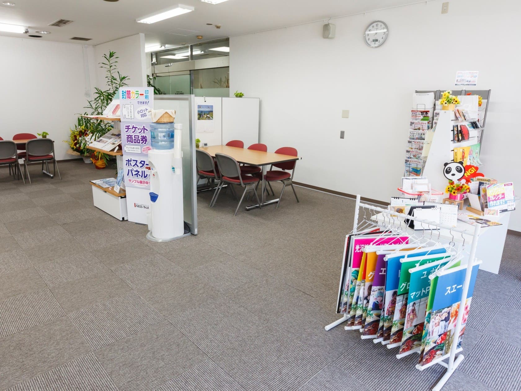 名古屋会議室　プレス・トーク会議室伏見駅前店　会議室B【伏見徒步3分！最大36名利用可能、備品無料＆スタッフ常駐】の写真3