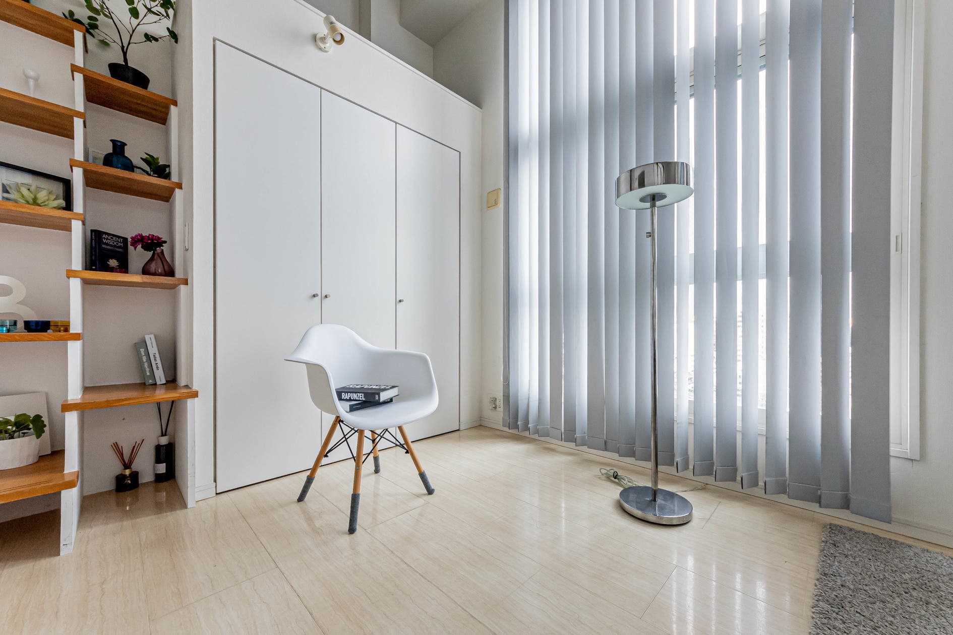 Ｓ１．［天高4m・都会の夜景］新宿の眺望を独占できるハウススタジオの写真18