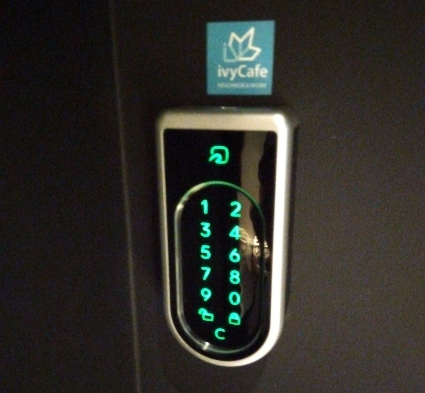 【関内駅徒歩３分】商品撮影、ロケ撮影、コスプレ撮影・会議・食事会等に。の写真10